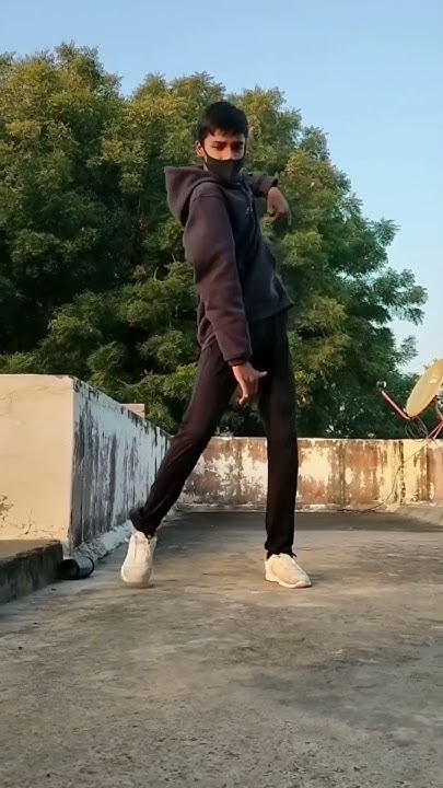 Unleash Your Moves with My #chammakchallo Dance - YouTube