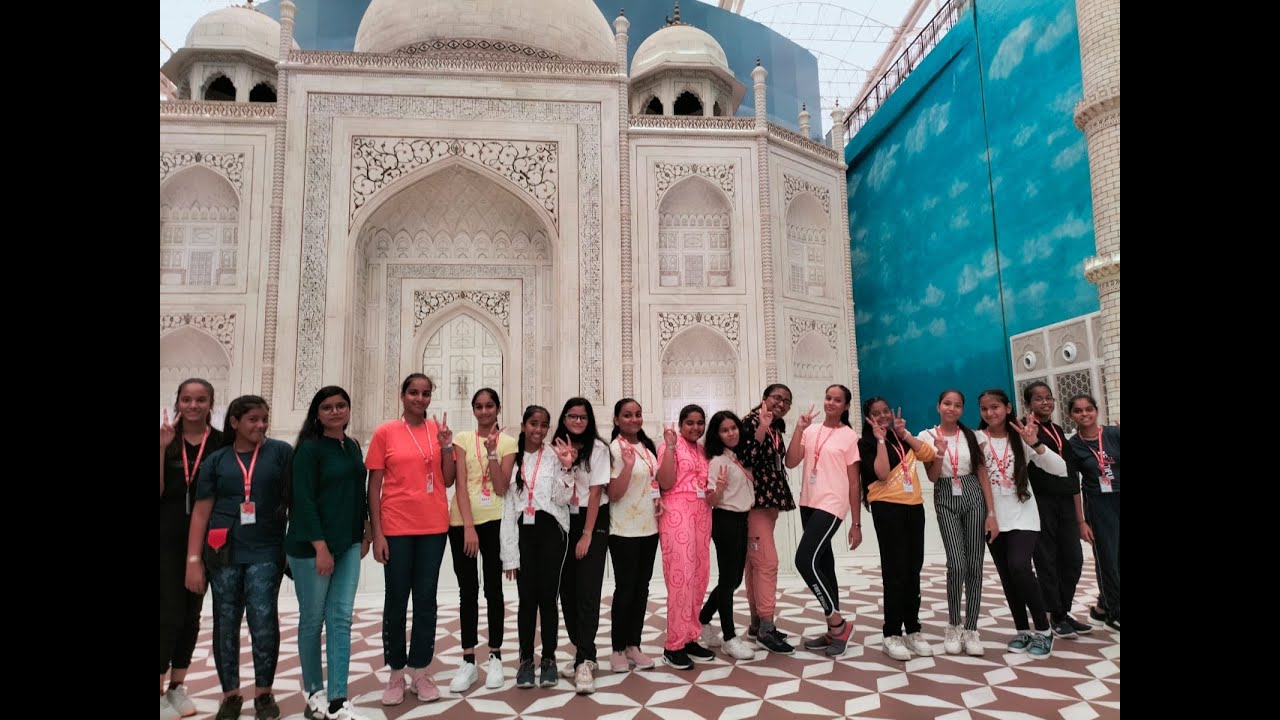 trip to oh! max wonderland - YouTube