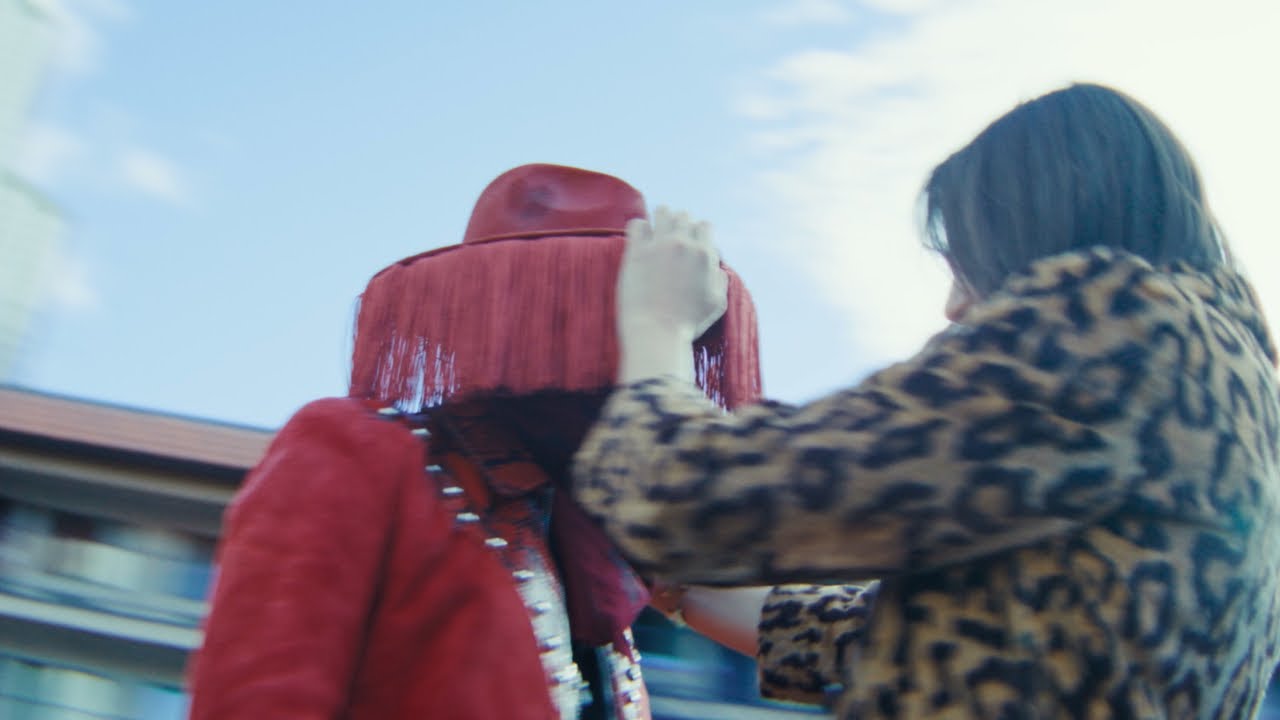 DAKOTA MUSIC VIDEO PREMIERE - YouTube