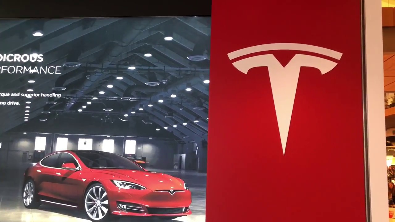 Tour of the Tesla Showroom in Bellevue Square Mall - New Bigger Store ...