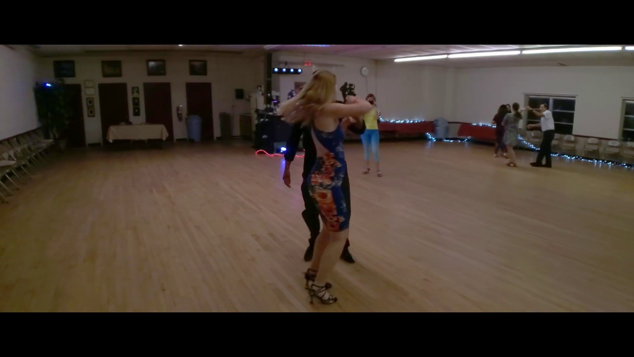 How to Dance Bachata Intermediate: Pattern & Footwork ft. Waldo Solano ...