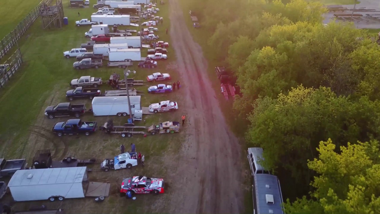 fayette county speedway weekly points night - YouTube