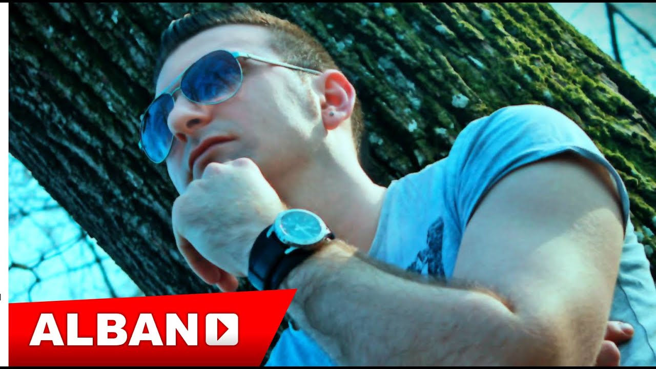 Alban Gashi ft Egzoni Vogel - Nese m´ke mungu (Official Video HD) - YouTube