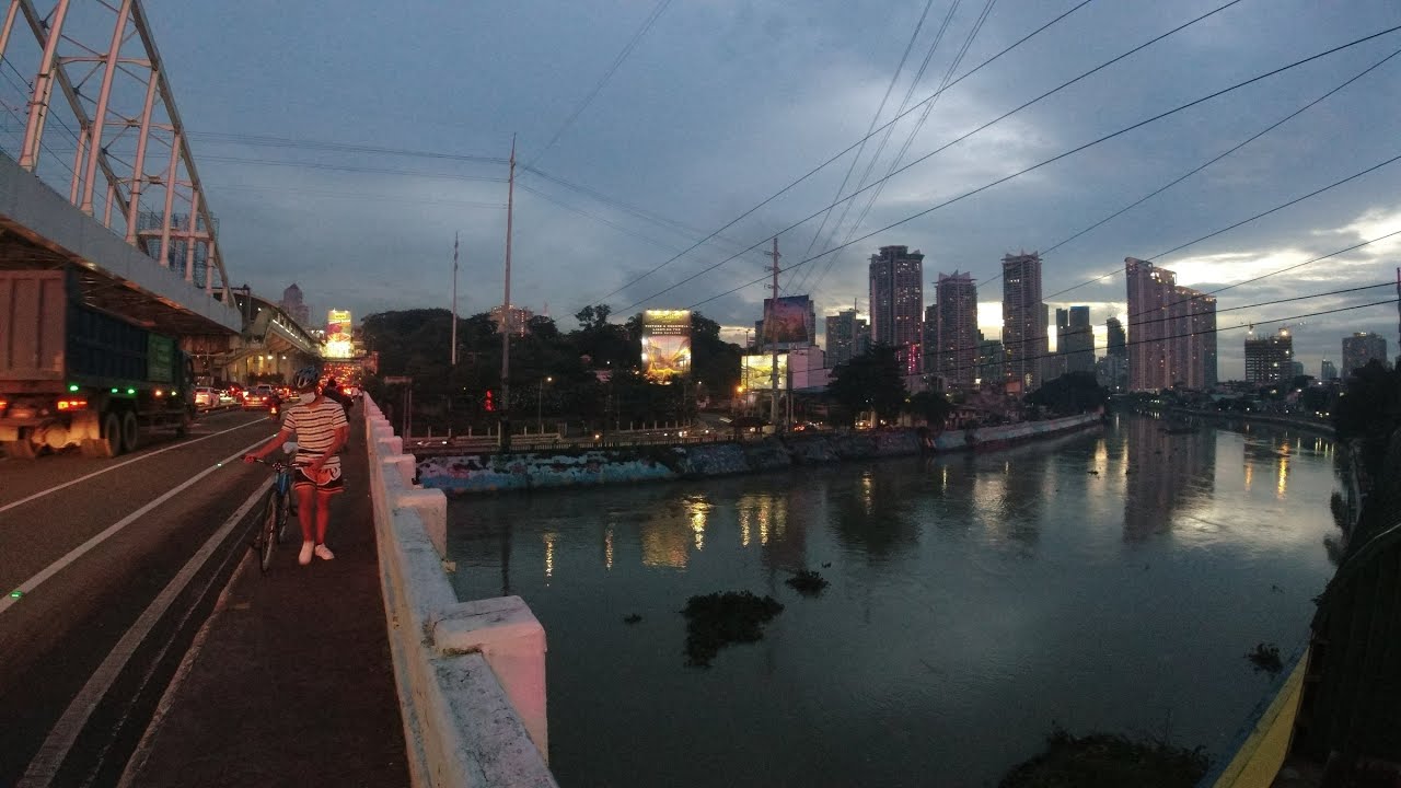 EDSA Boni Pioneer to EDSA Guadalupe - YouTube