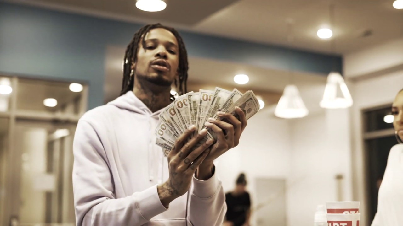 Yung Rich "Love Hurts" (Official Music Video) Shot By @Ayub4life - YouTube