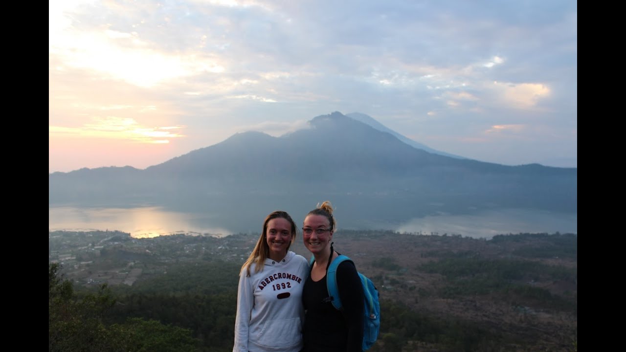 The traveling surgeon & nurse in Bali - YouTube