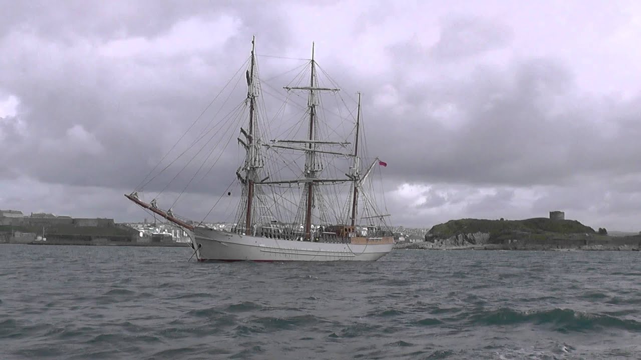 3 masted barque - YouTube