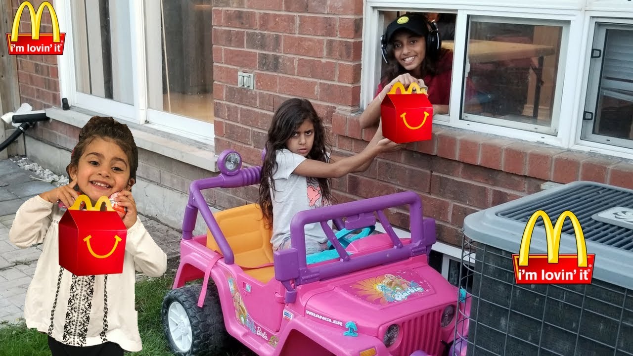 McDonald's Drive Thru Pretend Play for Kids - YouTube