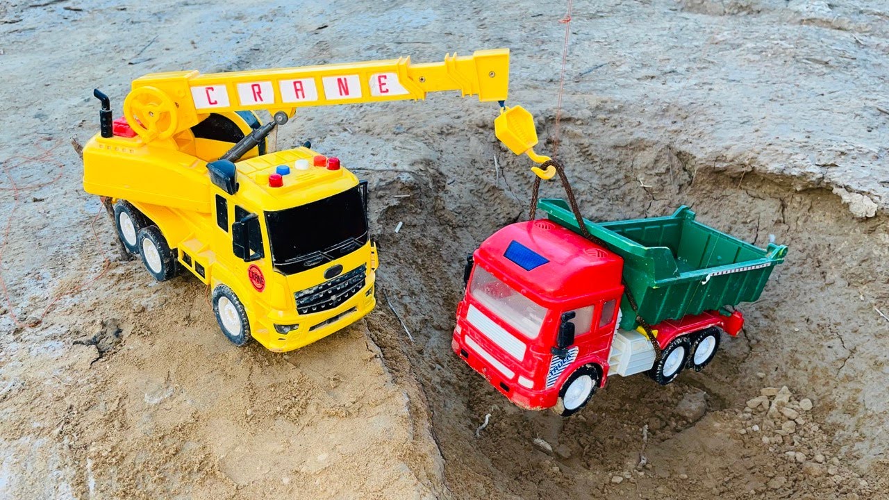 Eicher 🚚 Truck Pulling Out Help JCB 5CX and Crane Machine ? Cartoon JCB ...