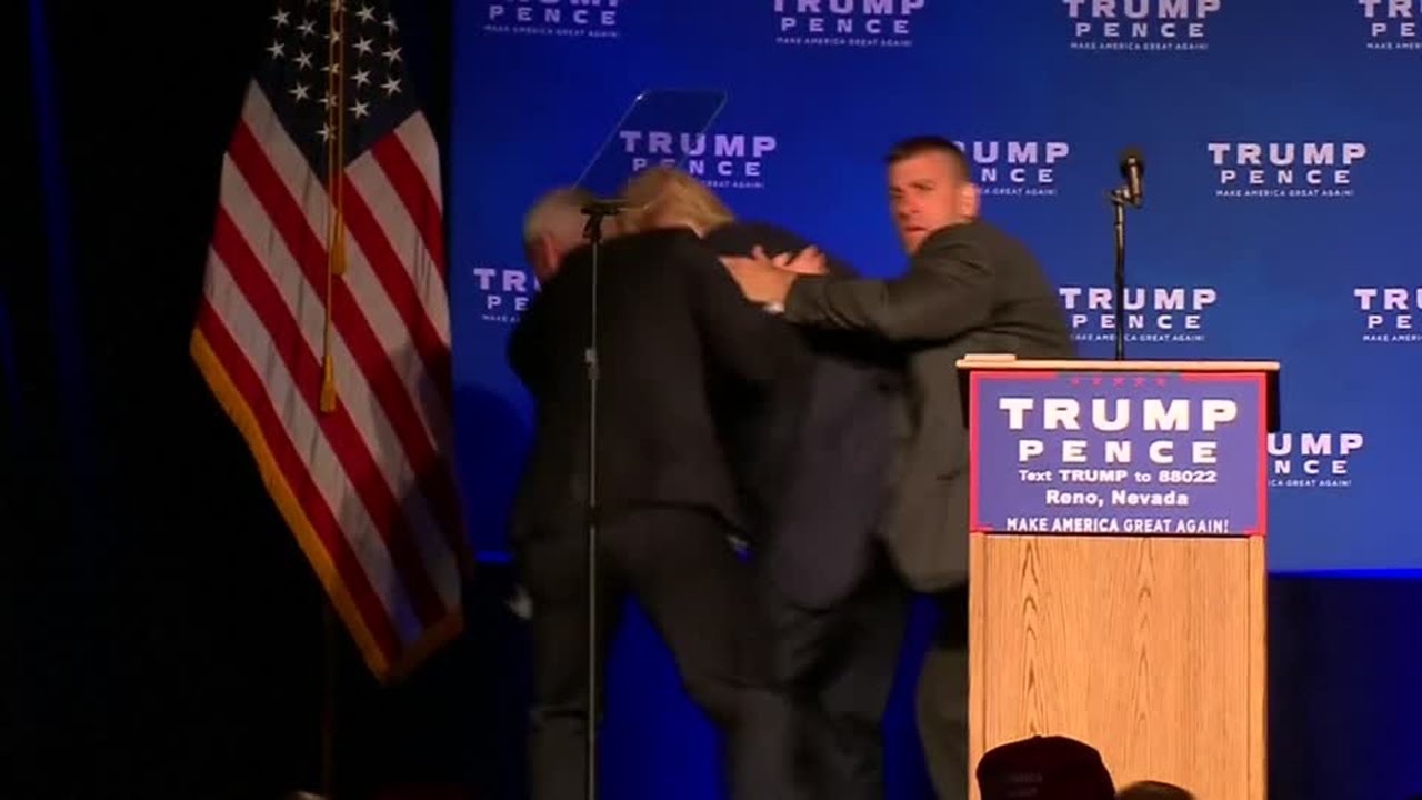 Donald Trump rushed off stage by security at campaign rally - YouTube