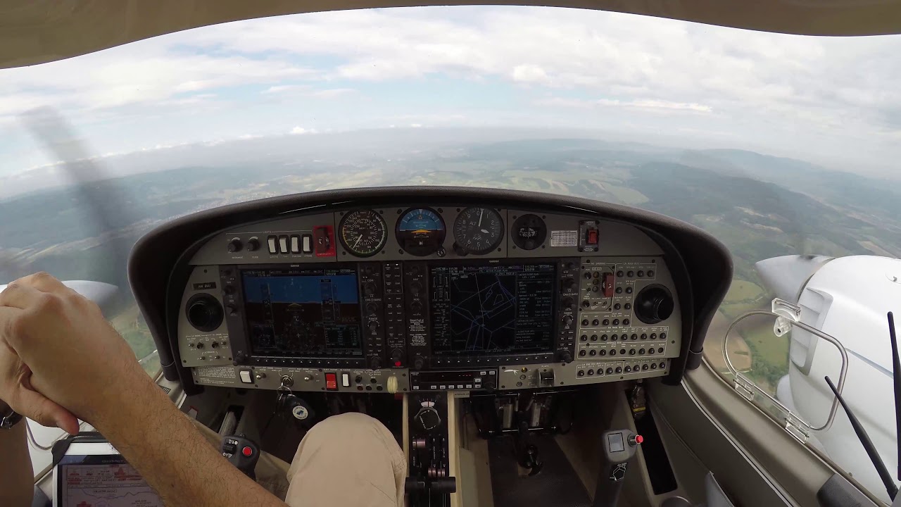 How to Brief an Approach in Flight - YouTube