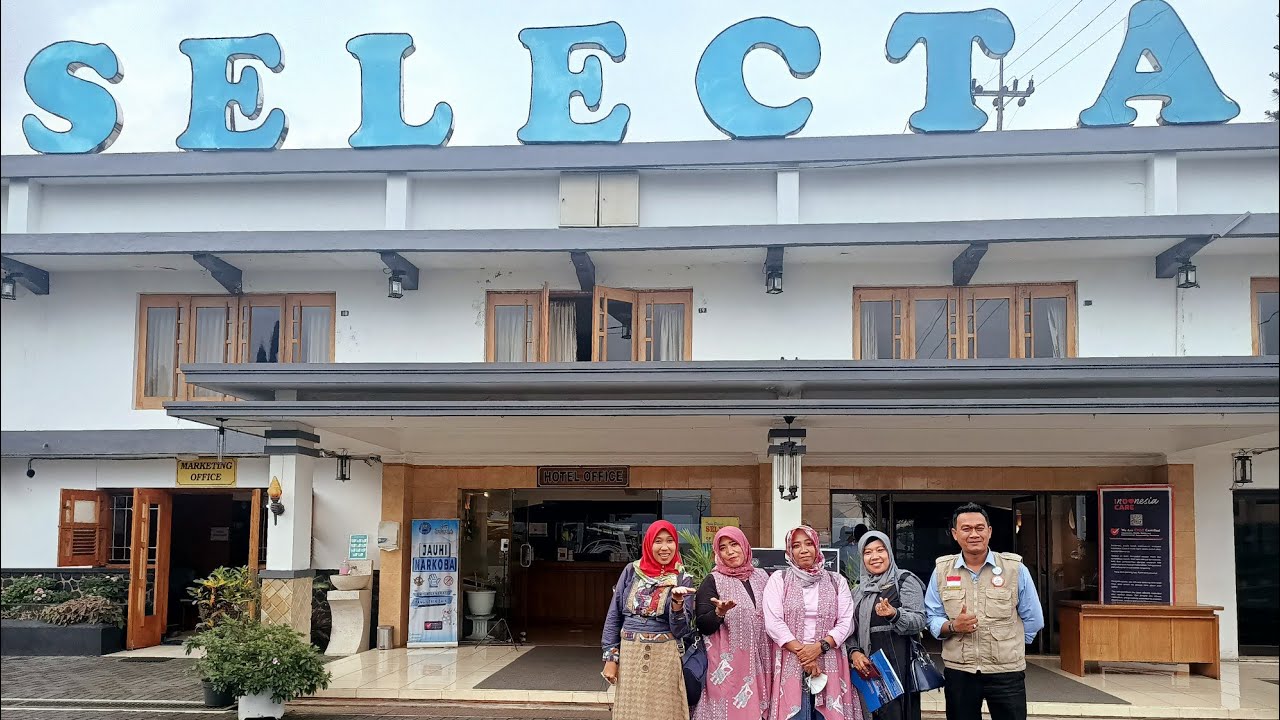 Survey Hotel Selecta Malang Untuk Kegiatan Pelatihan Pendidik - YouTube