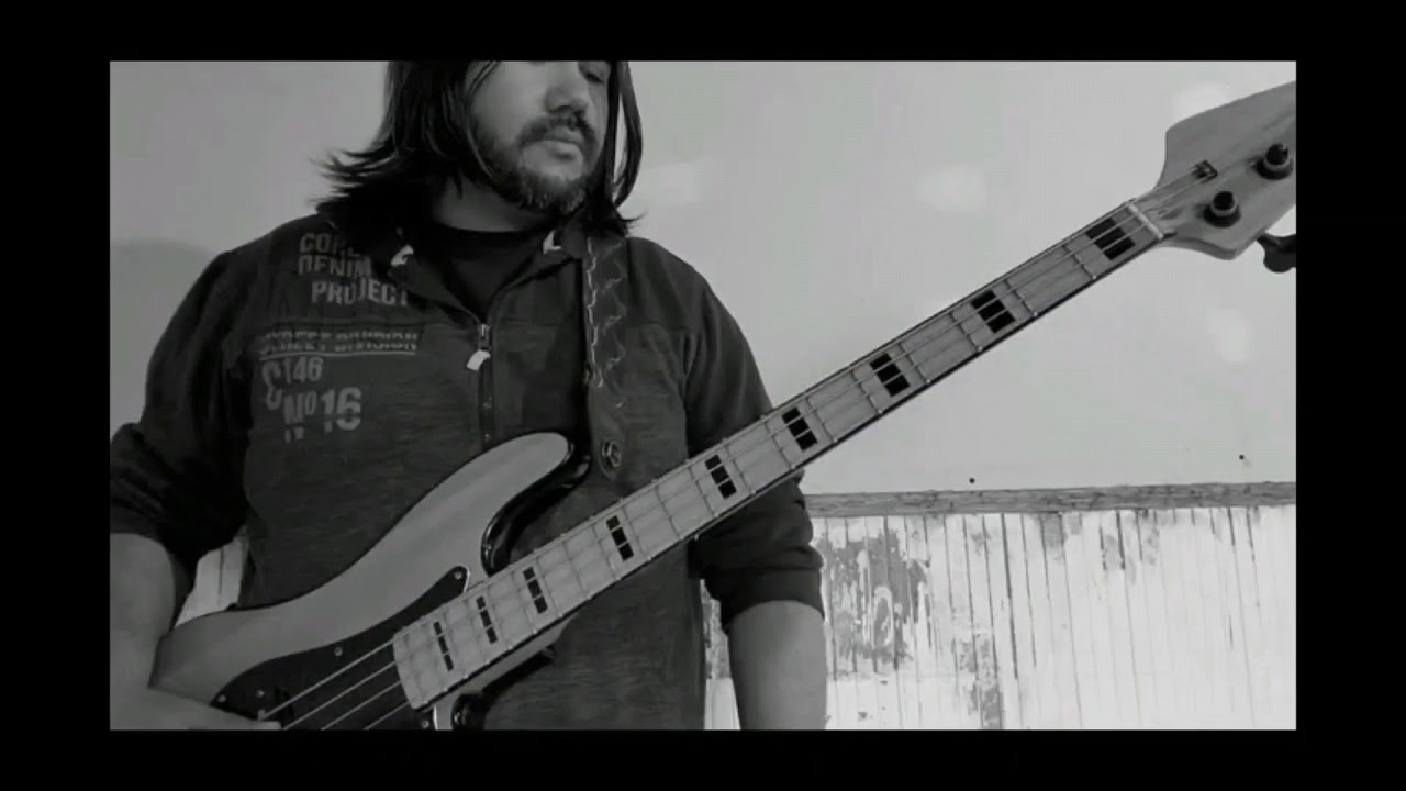 Ted Nugent Stranglehold Bass Solo (Reimagined) - YouTube