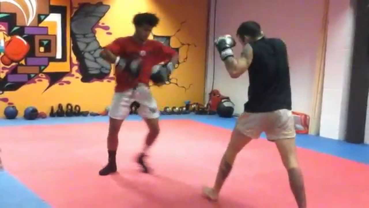 Didier Vs Landon Boxing - YouTube