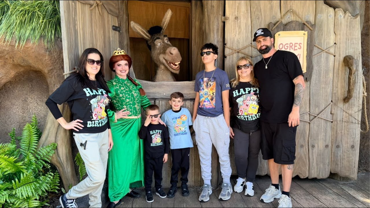 ORLANDO IRL DAY 2 Austin bday. - YouTube