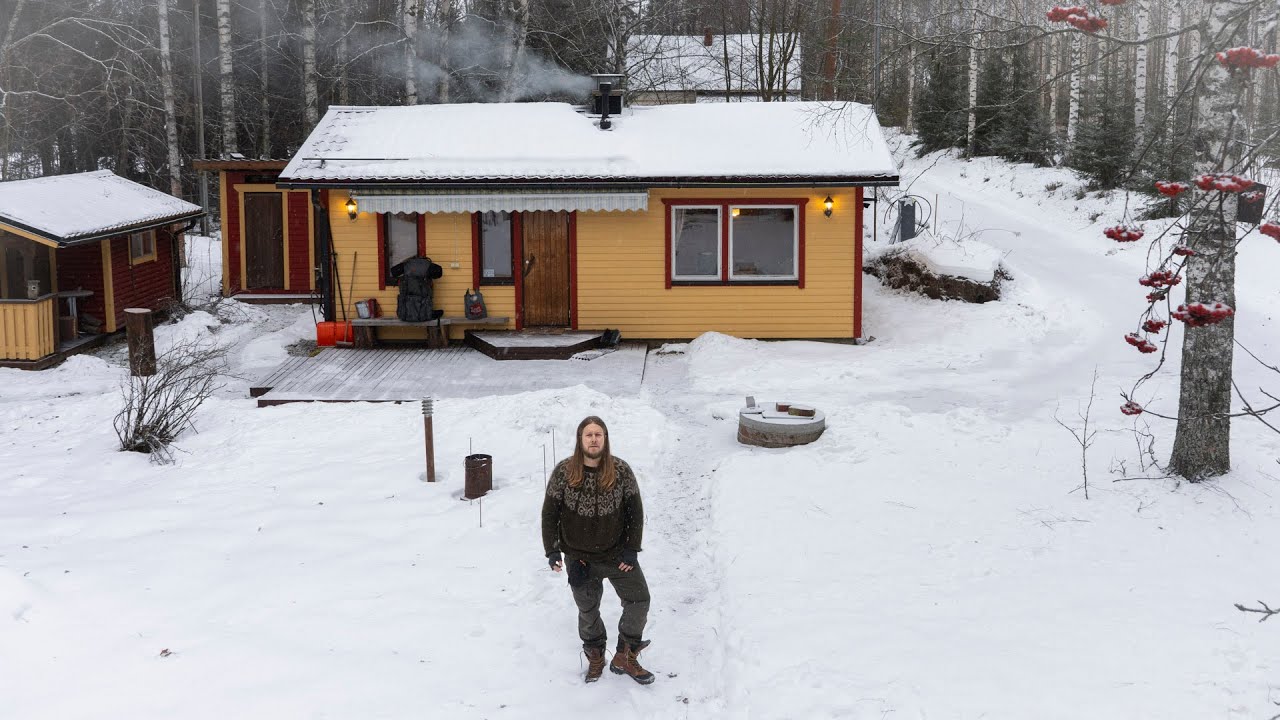 Living in a Cabin in a Ghost Village with -30 C° Freezing Cold - YouTube