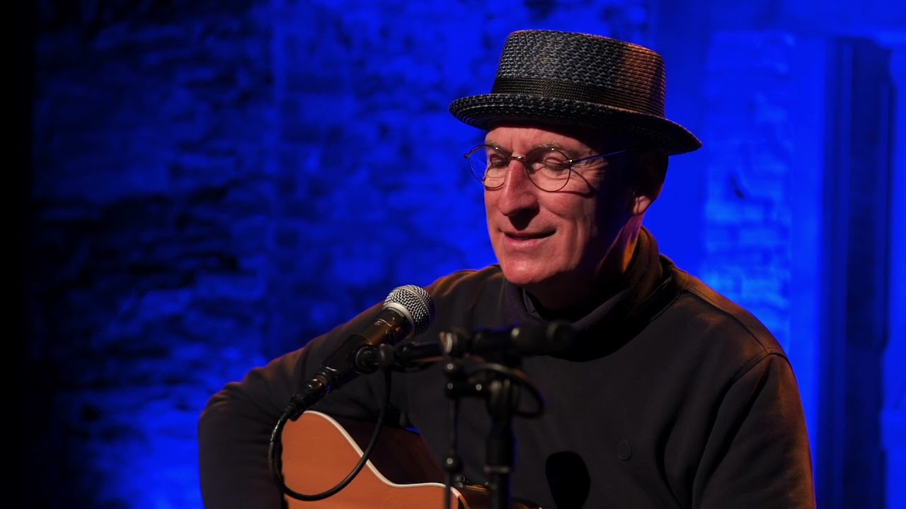 Liam Merriman - Girl on a Train - YouTube