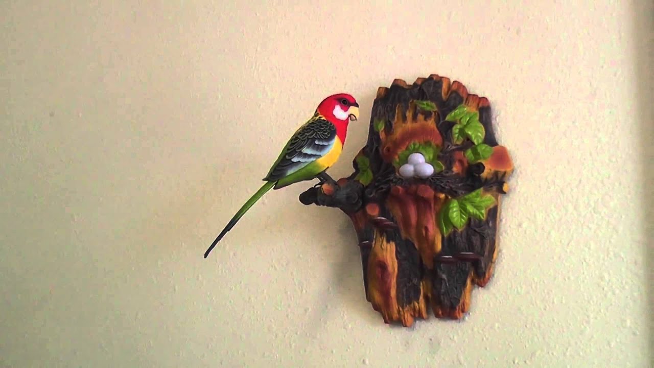 Beautiful Charming Dancing Bird with Motion Sensor - YouTube