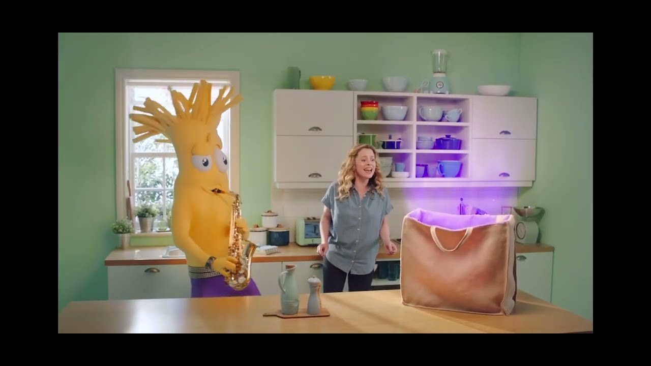 Strings and things cheese strings despicable me 4 uk - YouTube