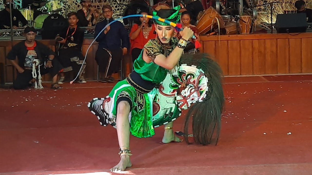 Jaranan Asli Trenggalek Senterewe Manunggal Rekso Budoyo live Bantul ...