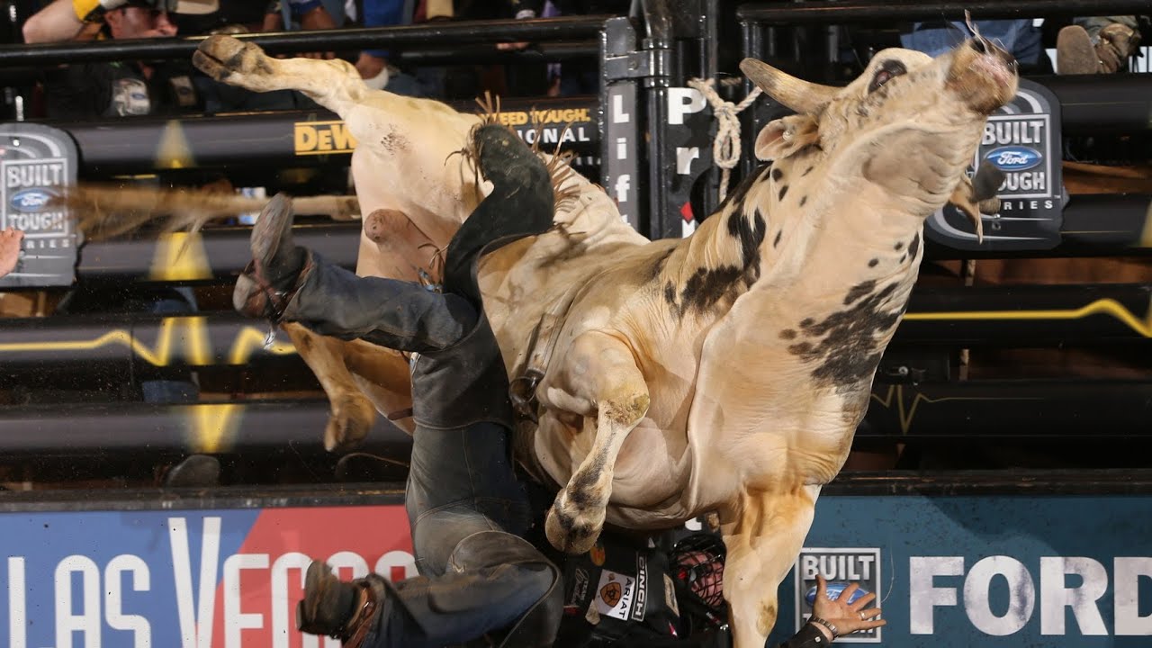WRECK: Bellagio lands on Brendon Clark (PBR) - YouTube