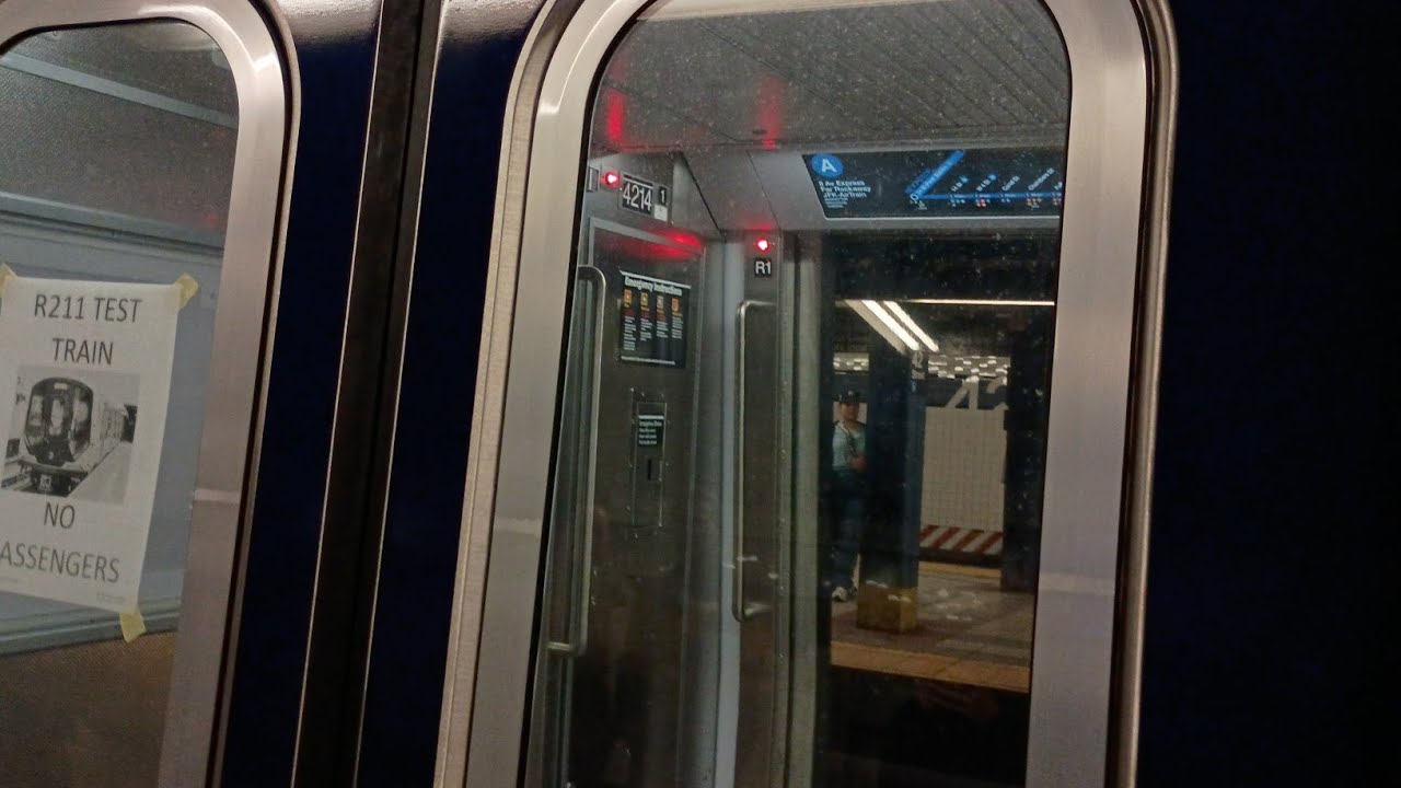 R211 #4214 "A" Burn In Test Train + R211 #4175 (A) at 42 Street - PABT ...