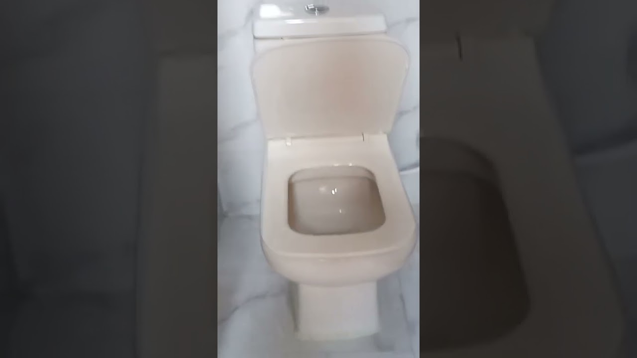 new comod feating - YouTube