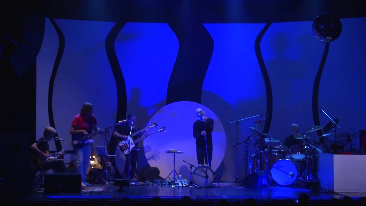 Genetics plays Inside & Out (Genesis) / 2012 - YouTube