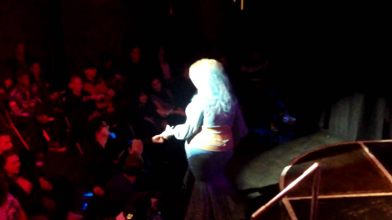 Delta Work @ Dreamgirls Revue WeHo - YouTube