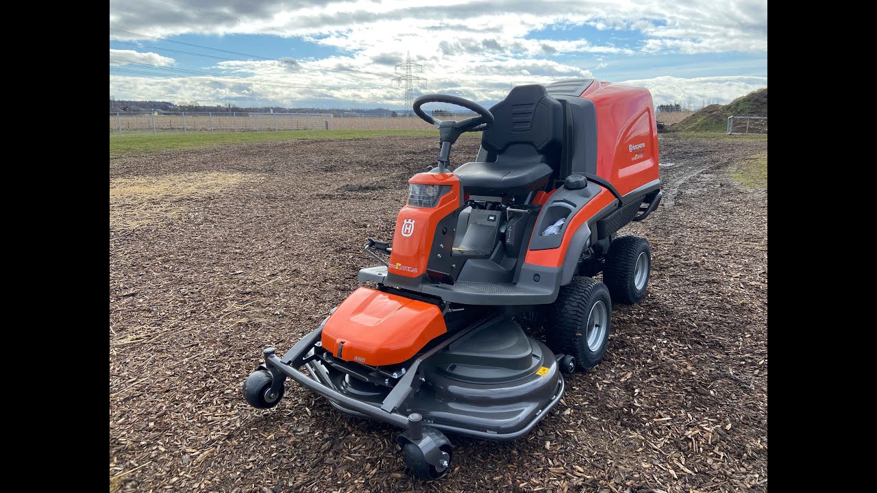 Husqvarna Rider RC320Ts AWD - Nasses Gras problemlos mähen - YouTube