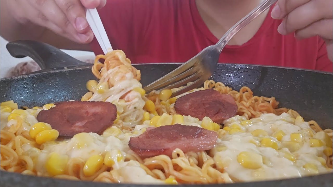 ASMR food Indomie with cheese and sausage - YouTube