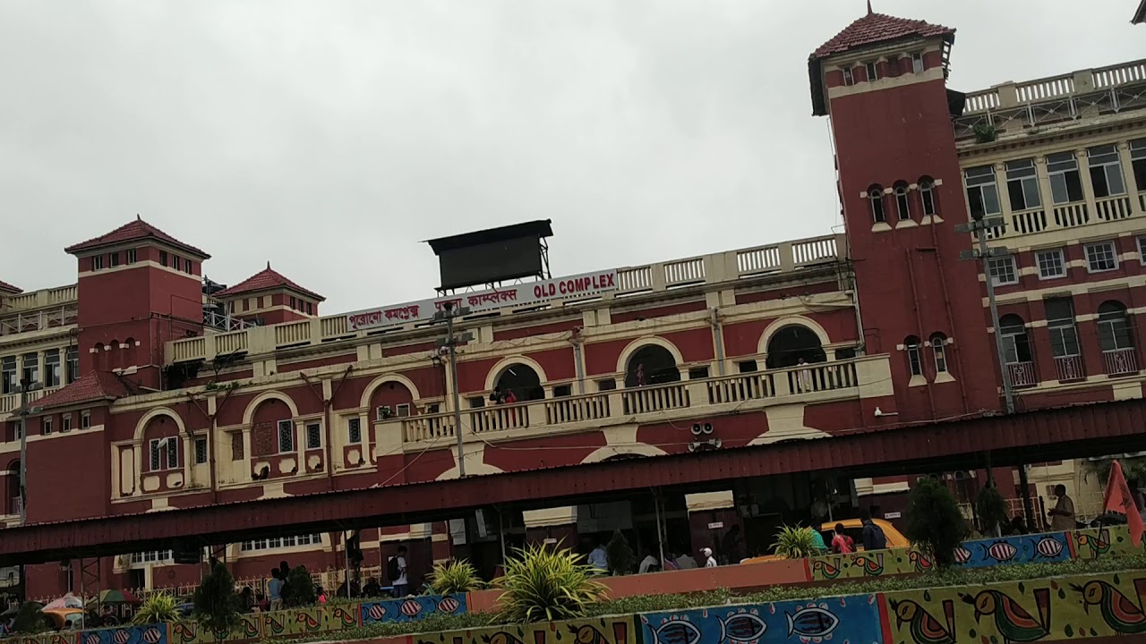 Howrah Railway station... - YouTube