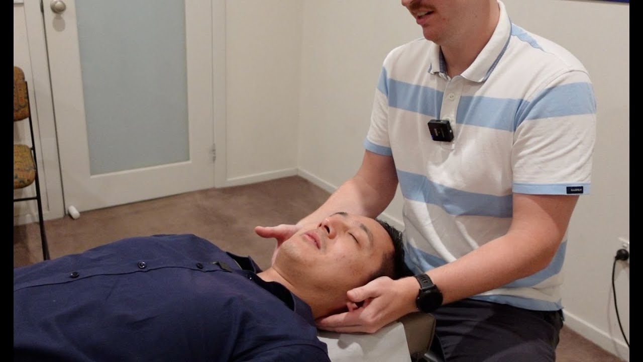 A TYPICAL VISIT TO THE CHIROPRACTOR - YouTube