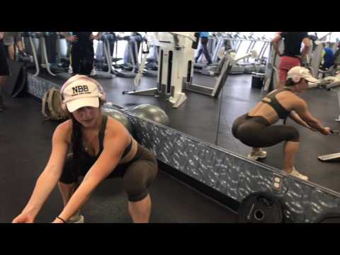 BUILD A BOOTY|| FOCUSING ON MY GLUTES AND HAMMIES