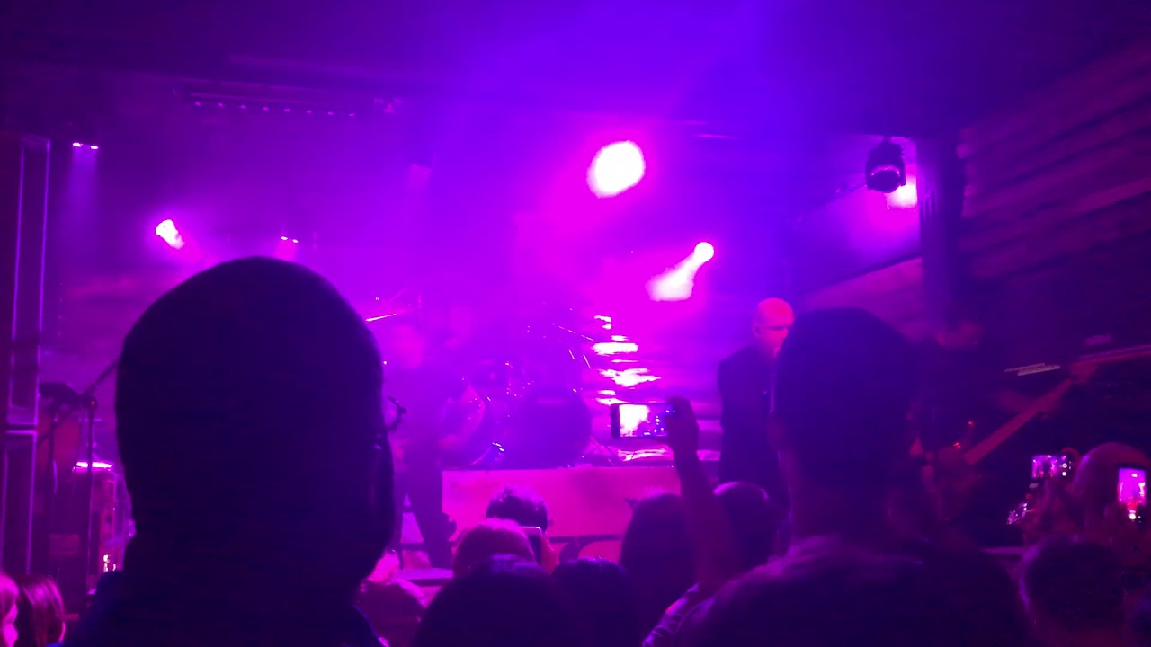 Red - Death of Me(Live) - YouTube
