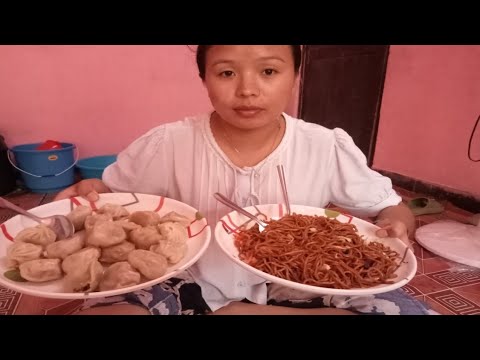 Buff momo chaumin eating - YouTube