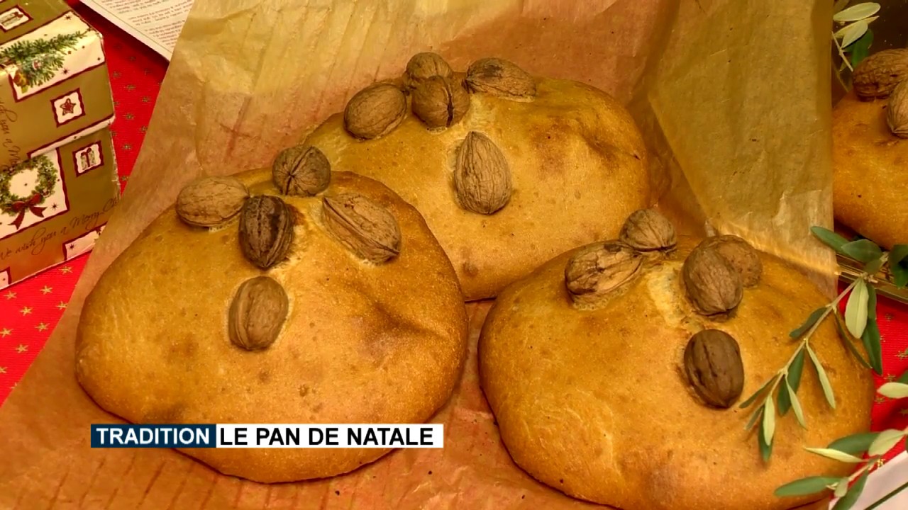 Le traditionnel Pan de Natale à l’honneur - YouTube