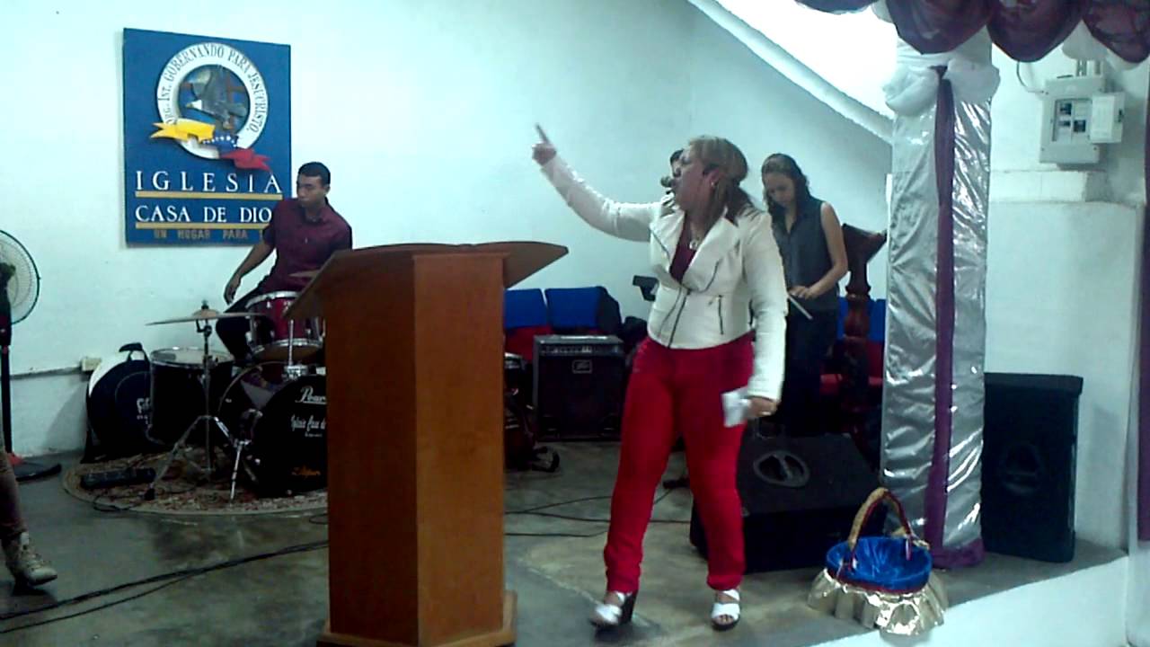 Pastora Ana Maria Fuenmayor - YouTube