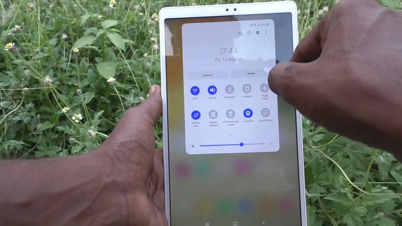 How to change brightness control position in Samsung Galaxy Tab A7 Lite ...