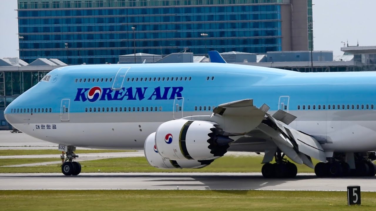 FIRST Korean Airlines Boeing 747-8i [HL7632] Landing at Vancouver (YVR ...