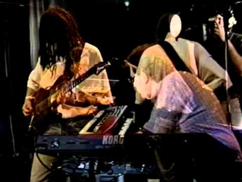 Tribal Tech 1996 - Shining Star - YouTube