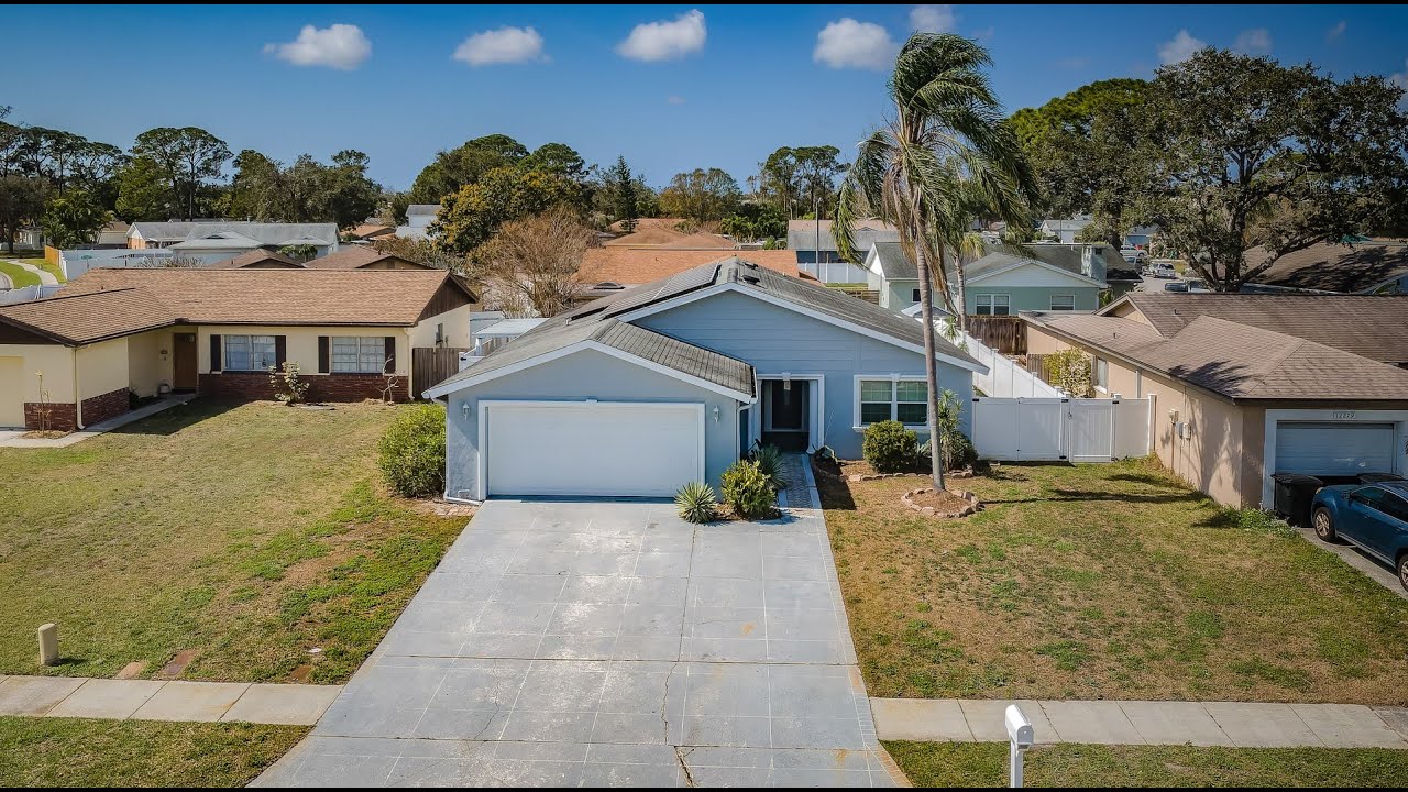 12245 68th Street Largo, FL | ColdwellBankerHomes.com - YouTube