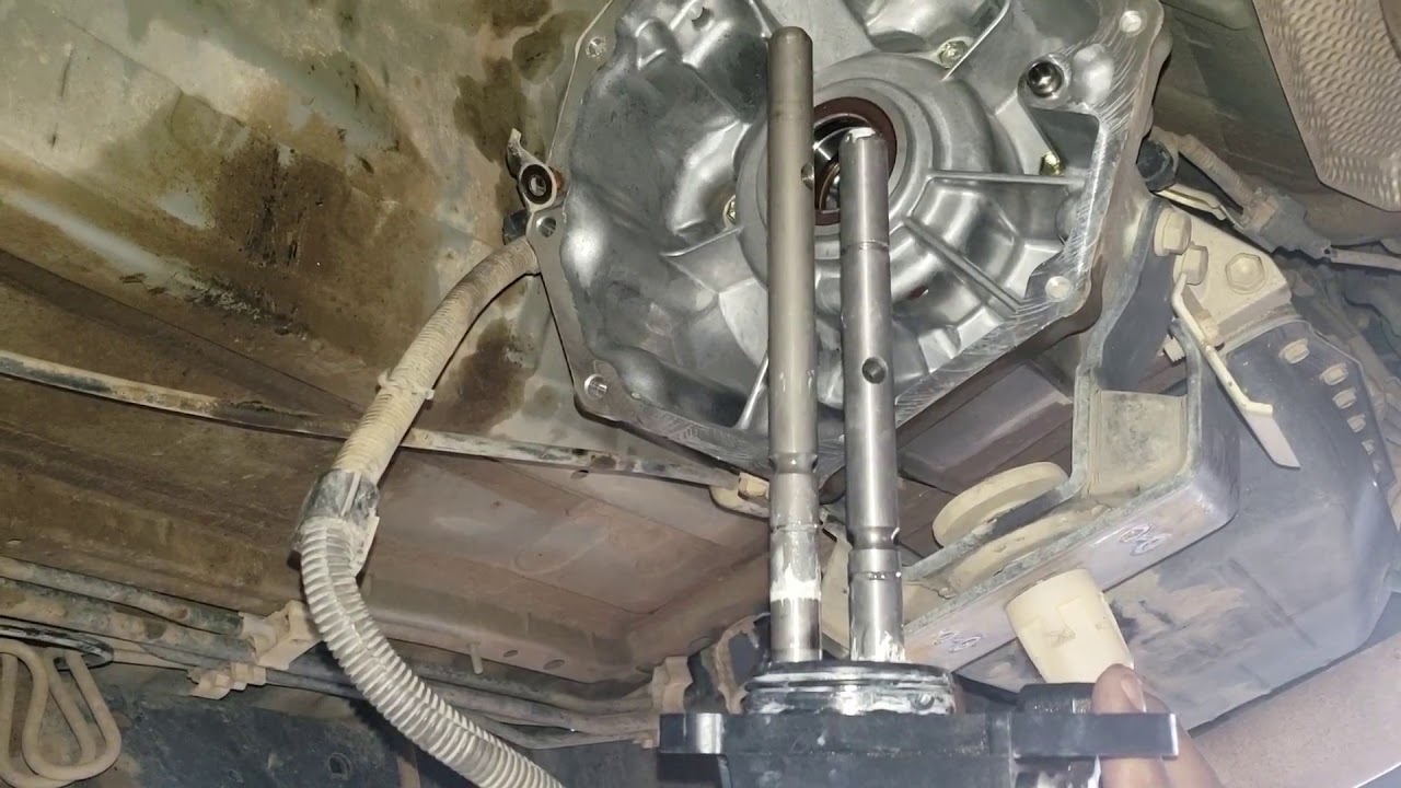 Toyota Lexus Center Diff Lock and Hi/Low actuators in operation - YouTube