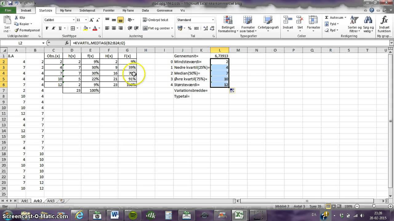 statistiske deskriptorer - YouTube