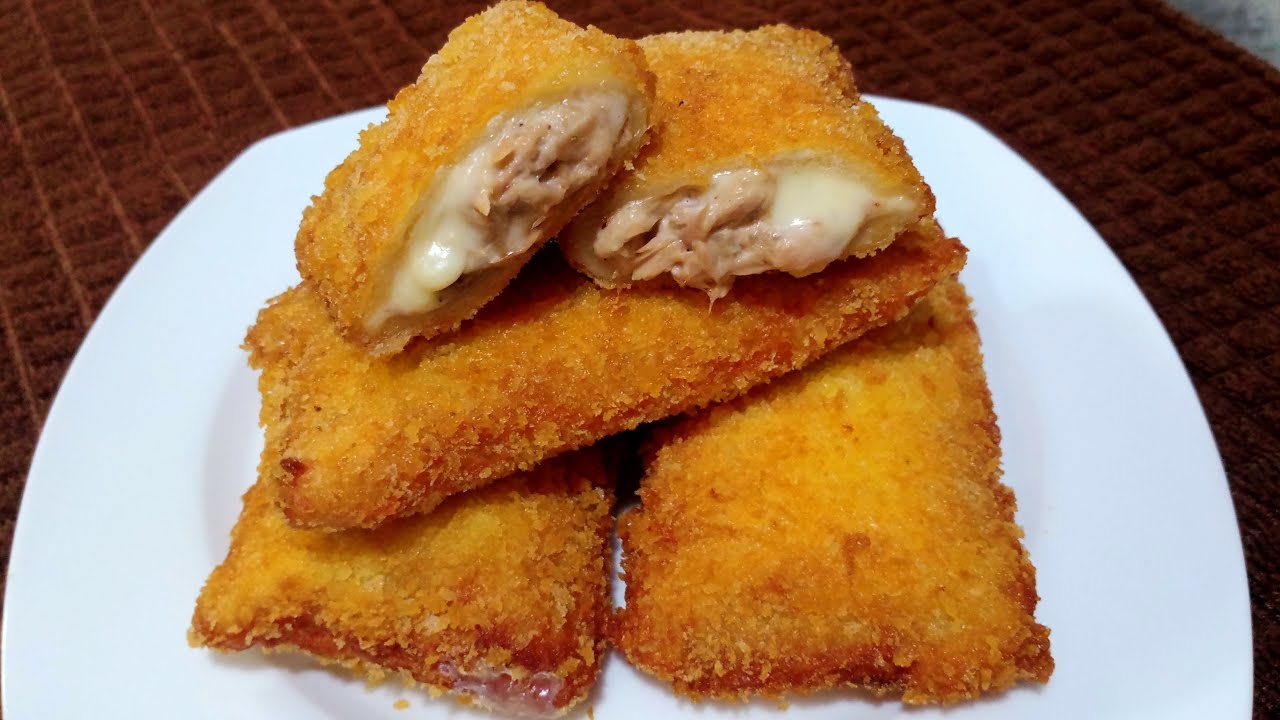 CHEESY TUNA BREAD PIE/SUPER EASY MERIENDA RECIPE - YouTube