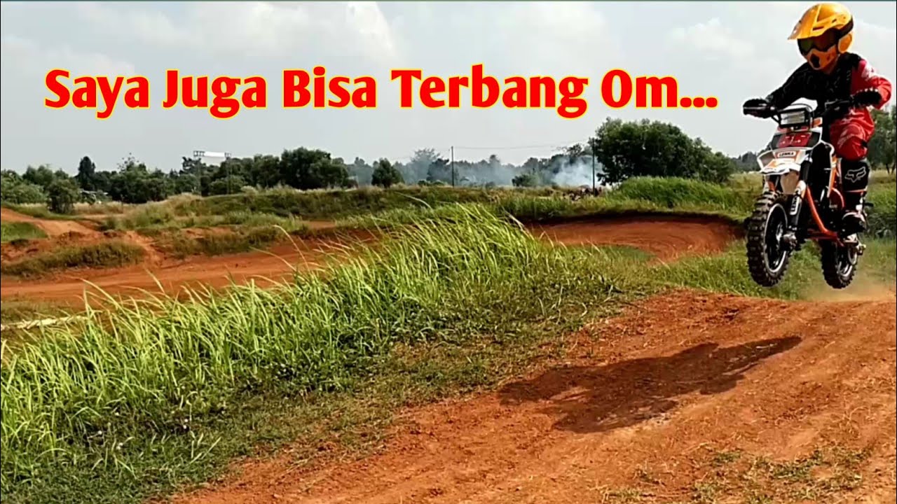 Motor Mini Trail Lenka Tes Sirkuit Grand Wisata. - YouTube