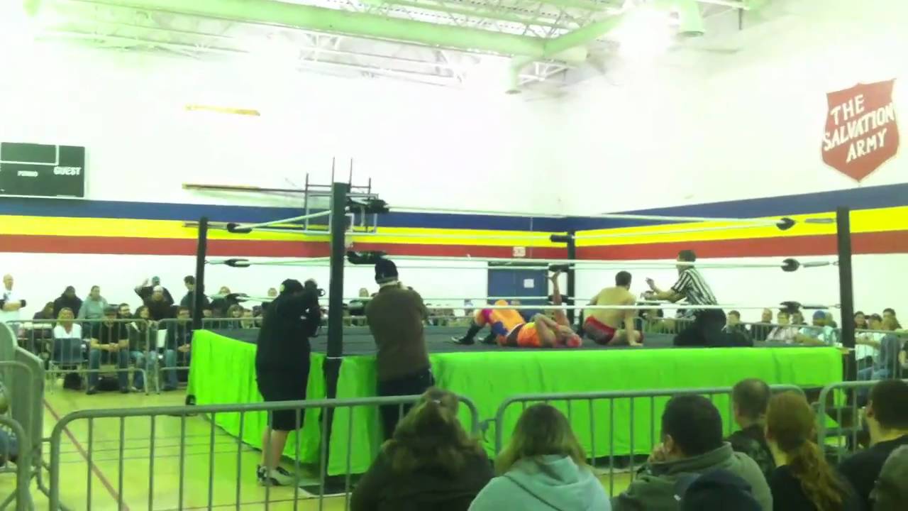 Billy Roc Vs 'Deluxe' Dizzy D. - YouTube