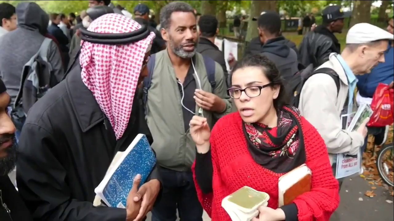 Bart Ehrman vs Hatun Tash of Speakers Corner - YouTube