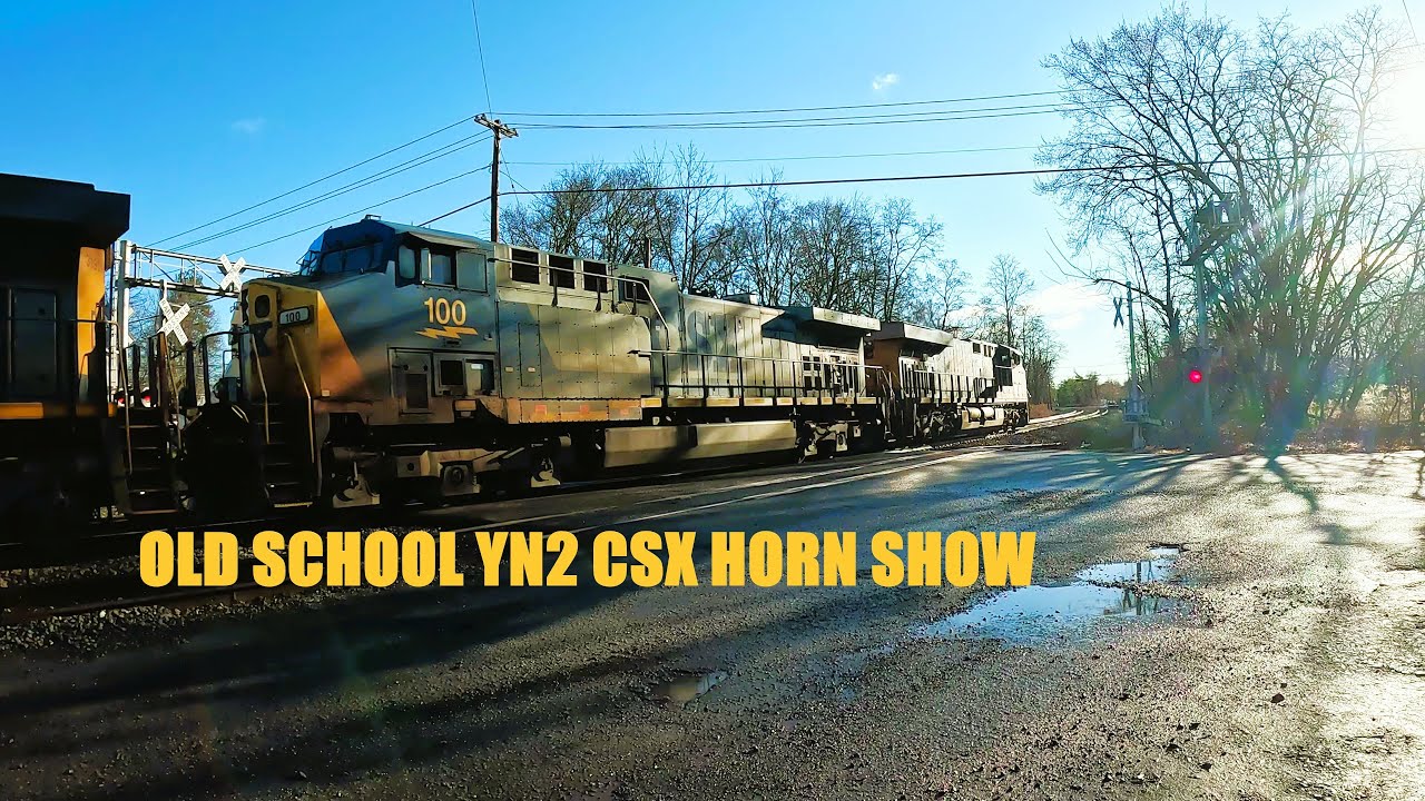 [4K] CSX Rad Horn Show & RARE soon to gone 1995 YN2 Paint AC44CW #100 ...