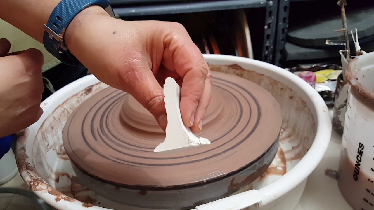 How to Make Hand Built and Wheel Thrown Test Tiles From Clay - YouTube
